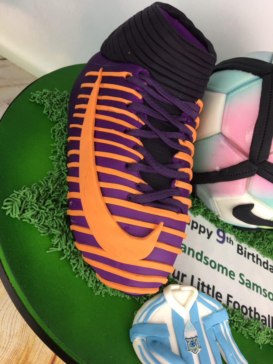 Football and boot Birthday cake - Mel's Amazing Cakes