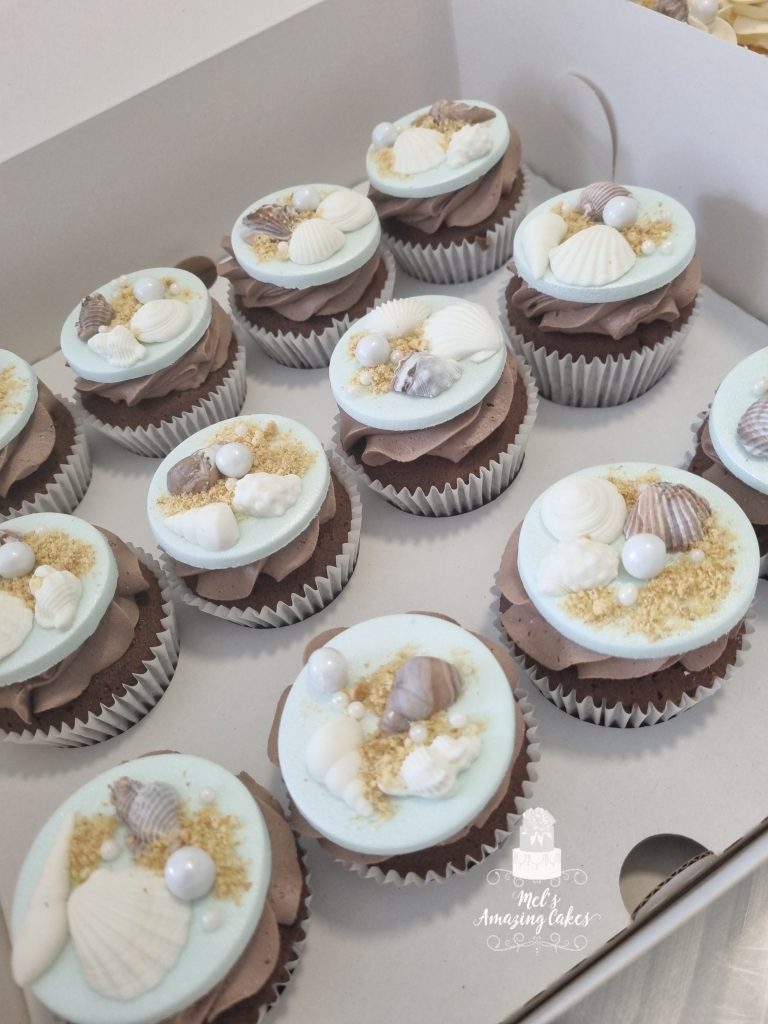 Sea shells wedding cake - Mel's Amazing Cakes